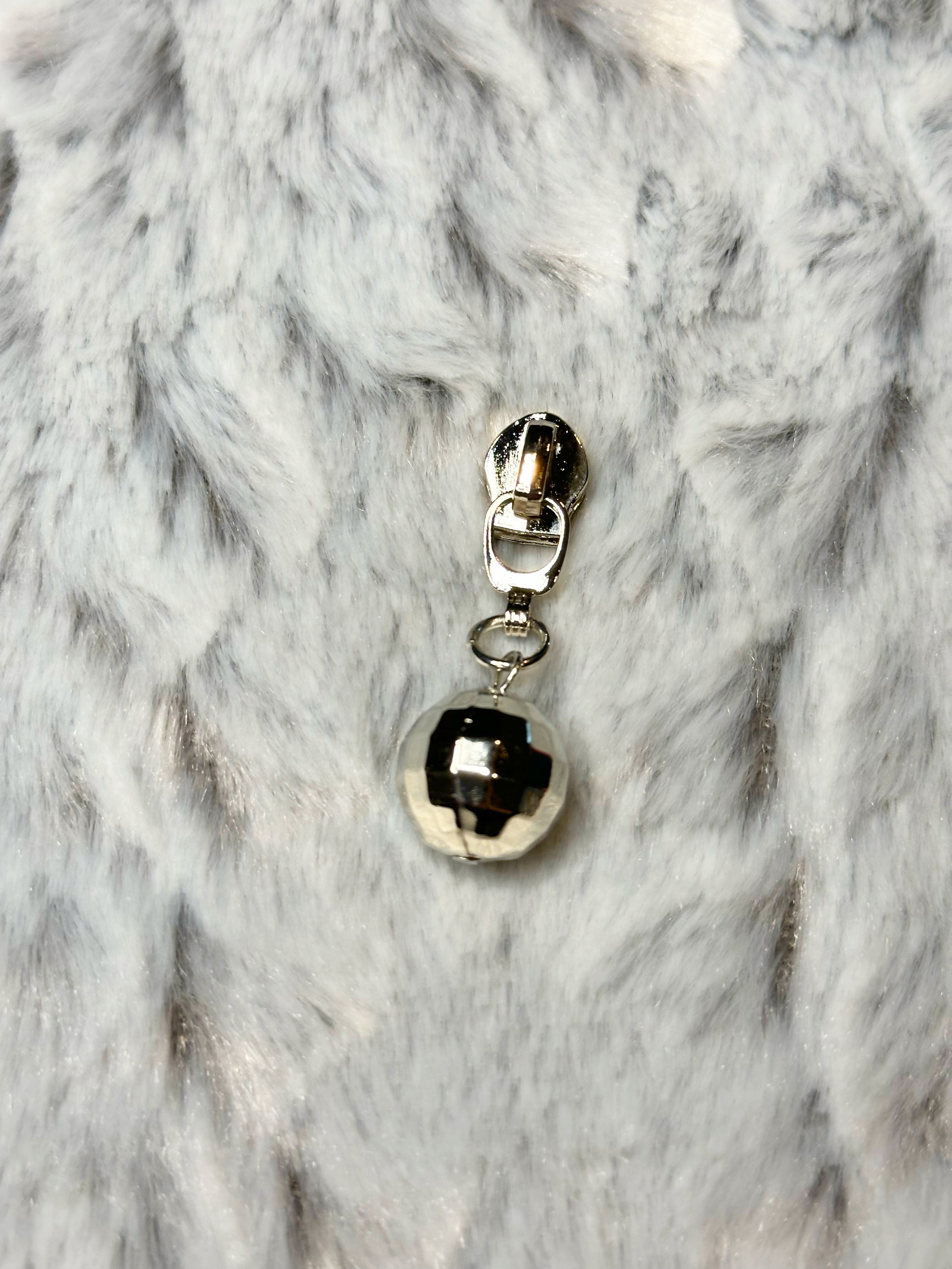 Mini Disco Ball Zipper Pull (silver) – RAW DESIGNS CCTX